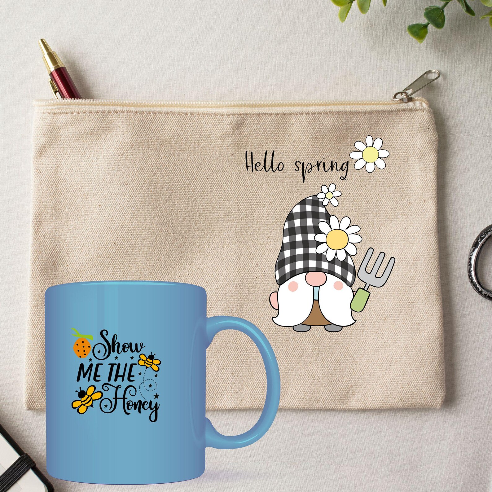 Bee Svg Bundle, Bee Gnome Svg, Bee Png, Honeycomb Svg, Bee Clipart ...