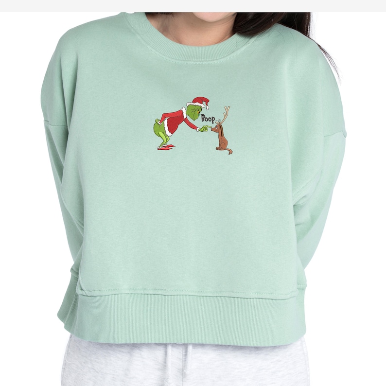 Diseño de bordado de perro Grinch y Max: Funny Boop (Descarga ...