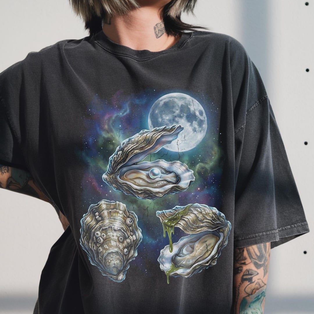 Three Pearl Oyster Moon Shirt, Vintage 90s Graphic Tee, Sea Shell ...