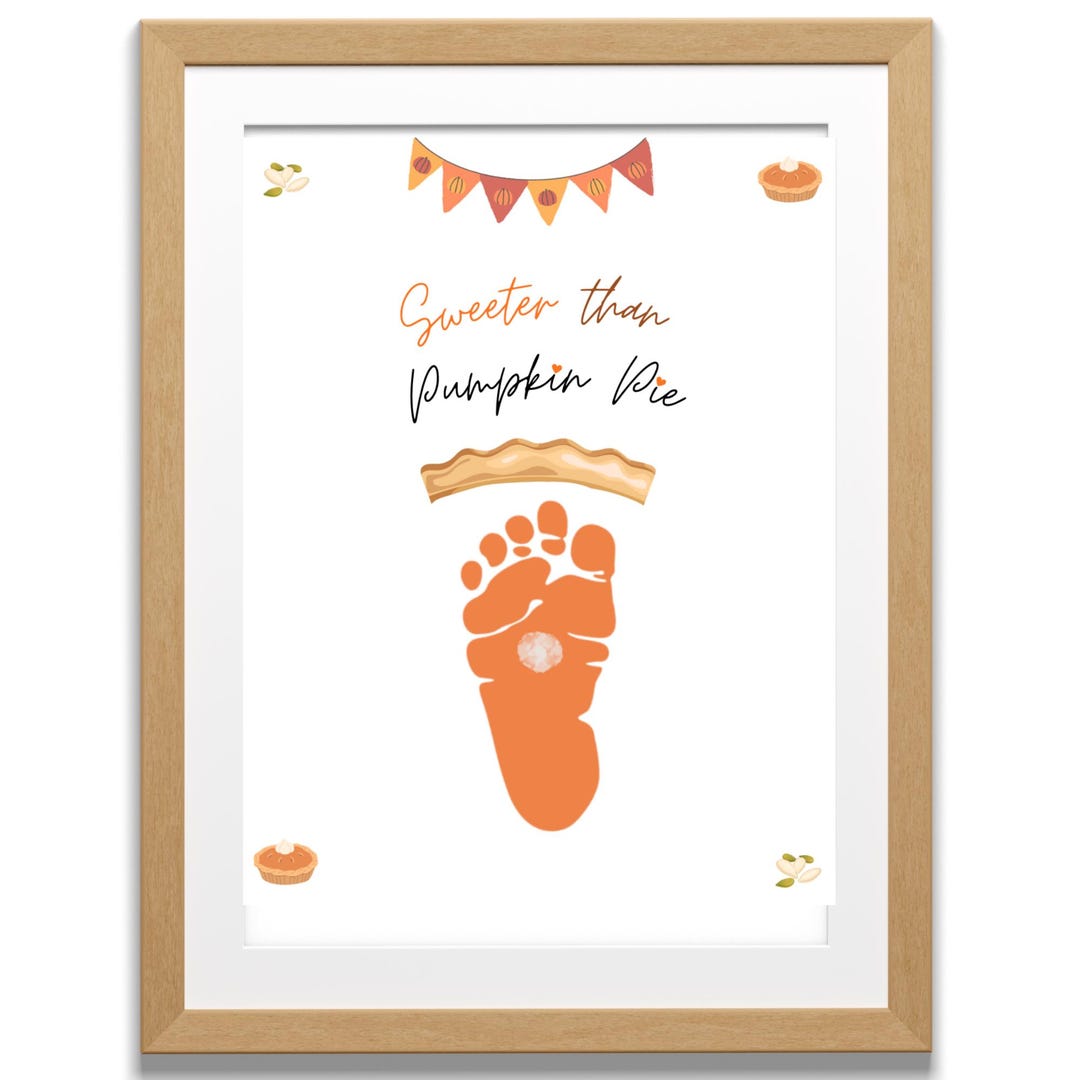 Pumpkin Pie Handprint Art / Printable Craft Thanksgiving Celebrations ...