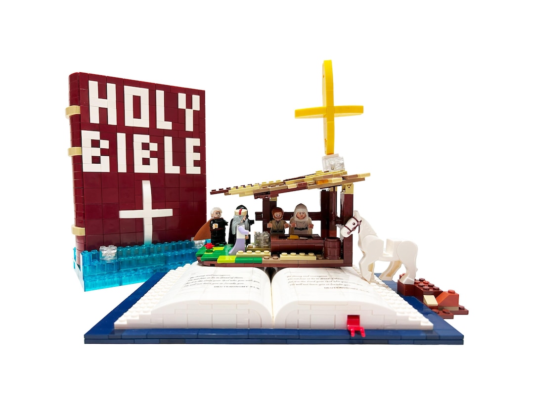 Bible Brick Set - BC100001 Birth of Jesus With Bible (1022pcs), LED ...