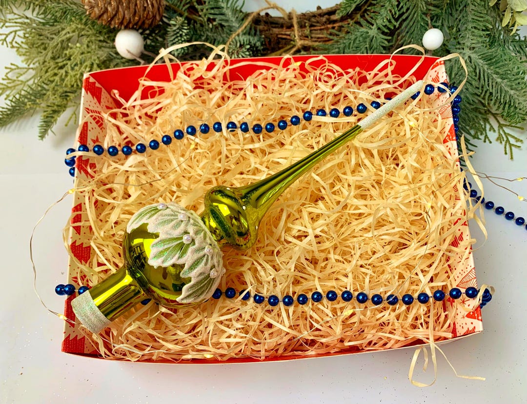 Handmade Green Glass Christmas Tree Topper – Sparkling Finial Ornament ...