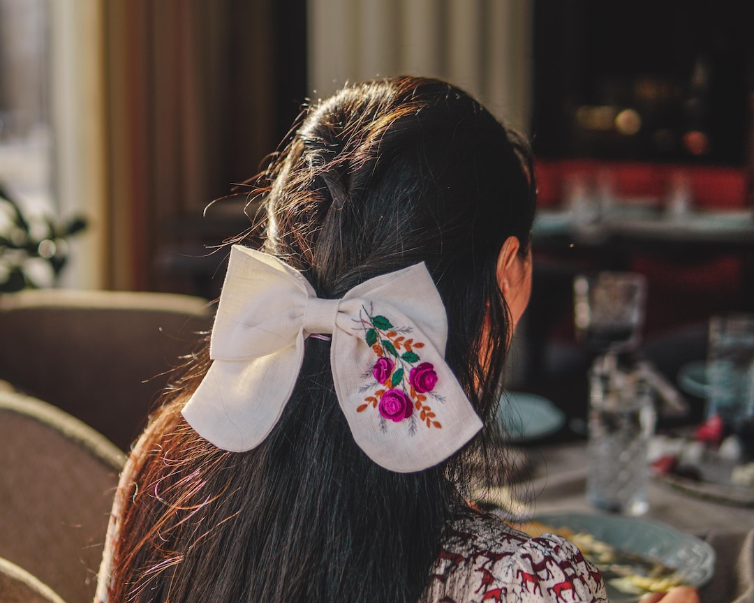 Linen Flower Hair Bow, Handmade Clip, Elegant Hair Accessory for Girls ...