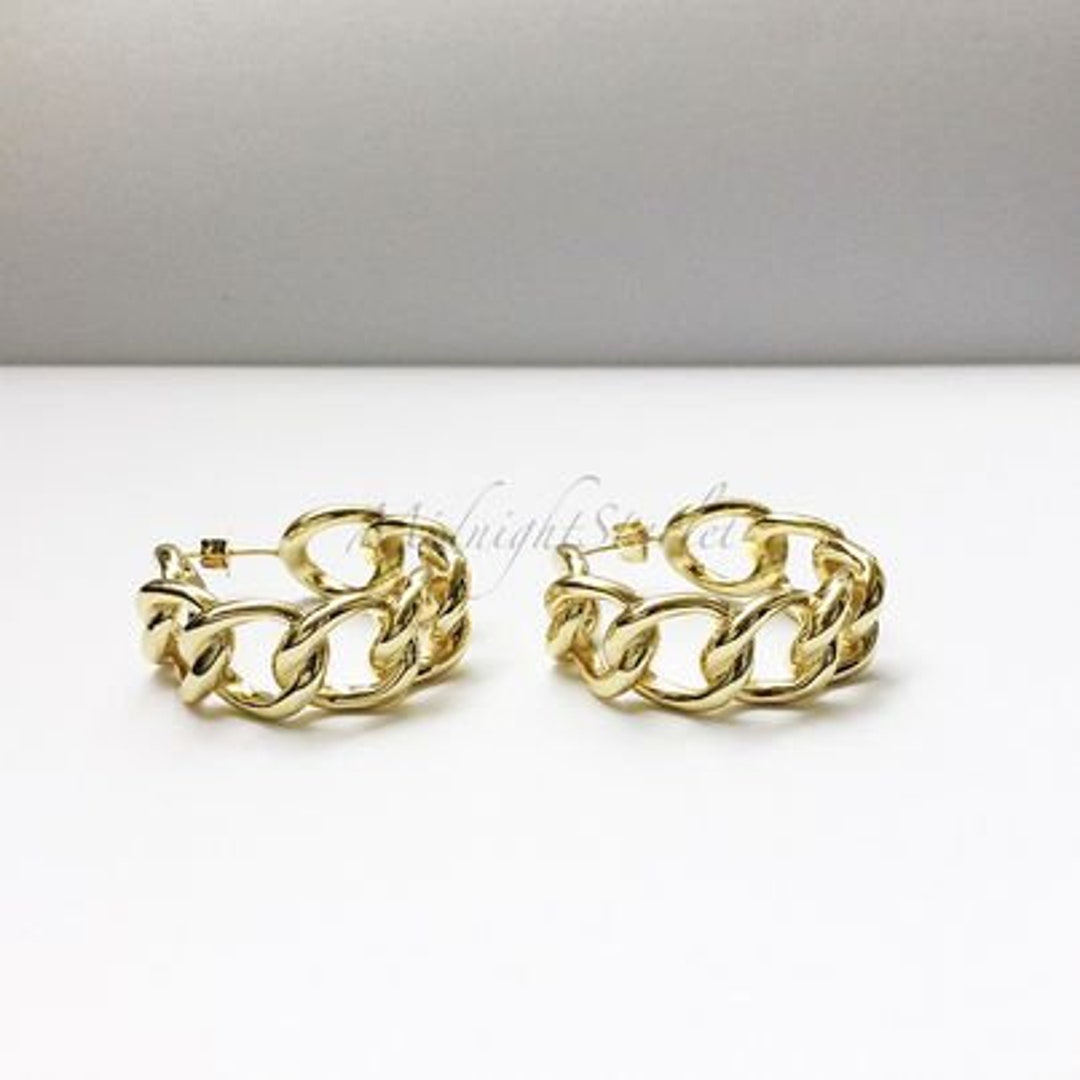 Chunky 90's bronx Tale Hoops. Chain Detail. - Etsy