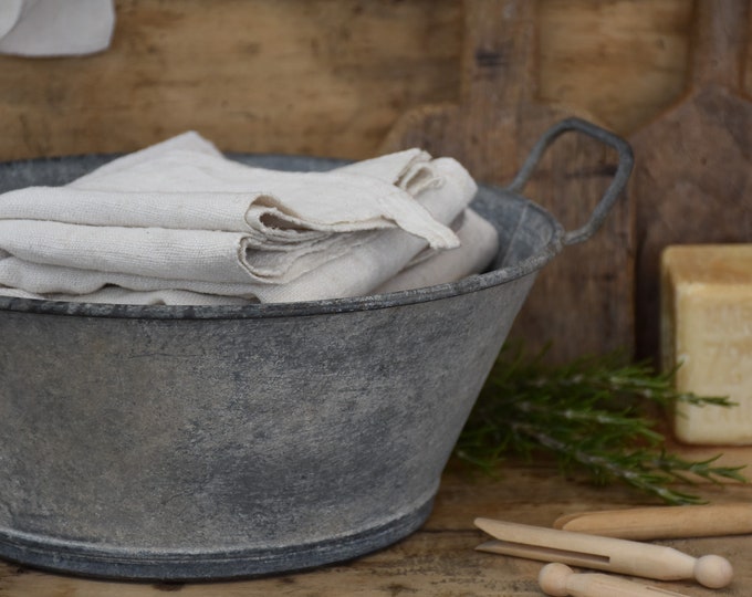 Small Galvanized Basin Vintage, Outdoor Metal Planter, Farmhouse ...