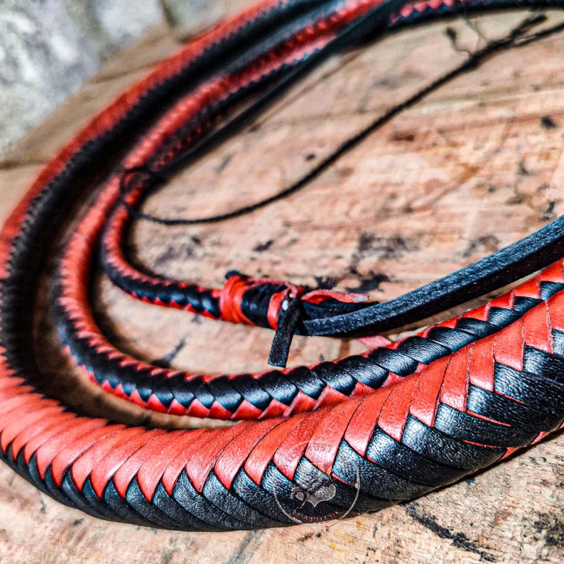 Multi Colors Kangaroo Leather Bullwhip, 4ft to 12ft, 12/16 Plait ...