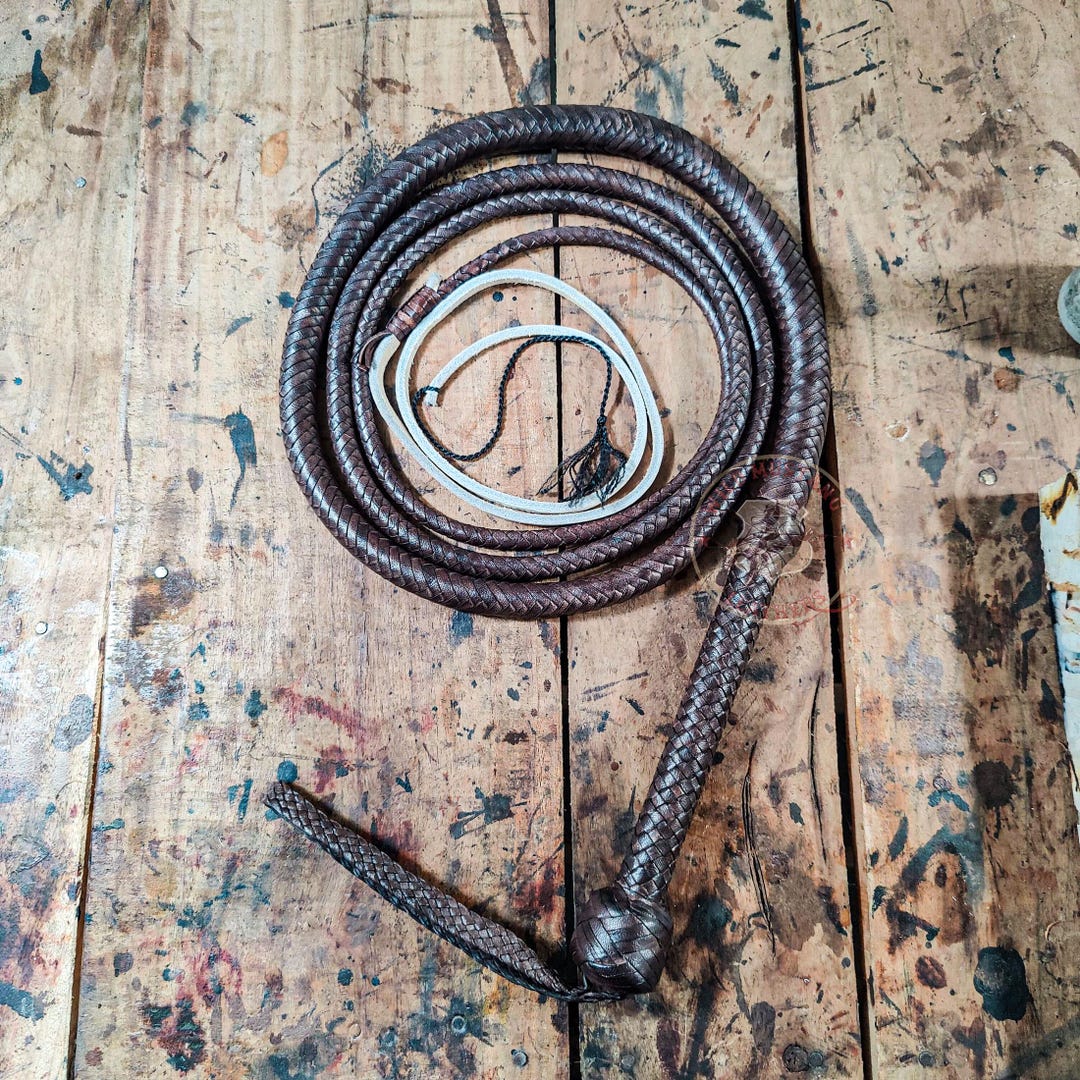 Brandy Color Cowhide Leather Bullwhip With White Fall, 4ft to 12ft, 16 ...