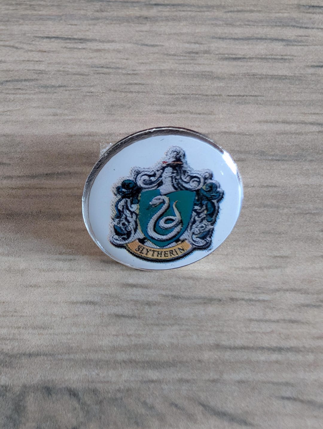 Harry Potter Slytherin 18mm Resin Topped Pin Badge – Slytherin Lapel ...