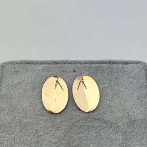 10K Gold Oval Disc Bamboo Studs Estate 3/4 Long .5mm Thick Bamboo ...