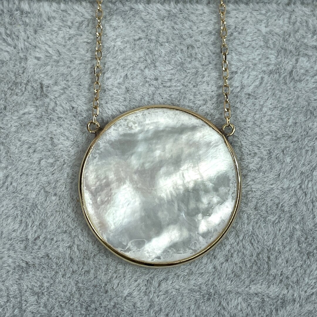 Vintage 14K Gold and Capiz Shell Necklace, 16-17.5" Long, Natural Shell ...