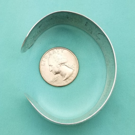 Vintage Silver WIDE Diamond Cut Floral Motif Cuff Bra… - Gem