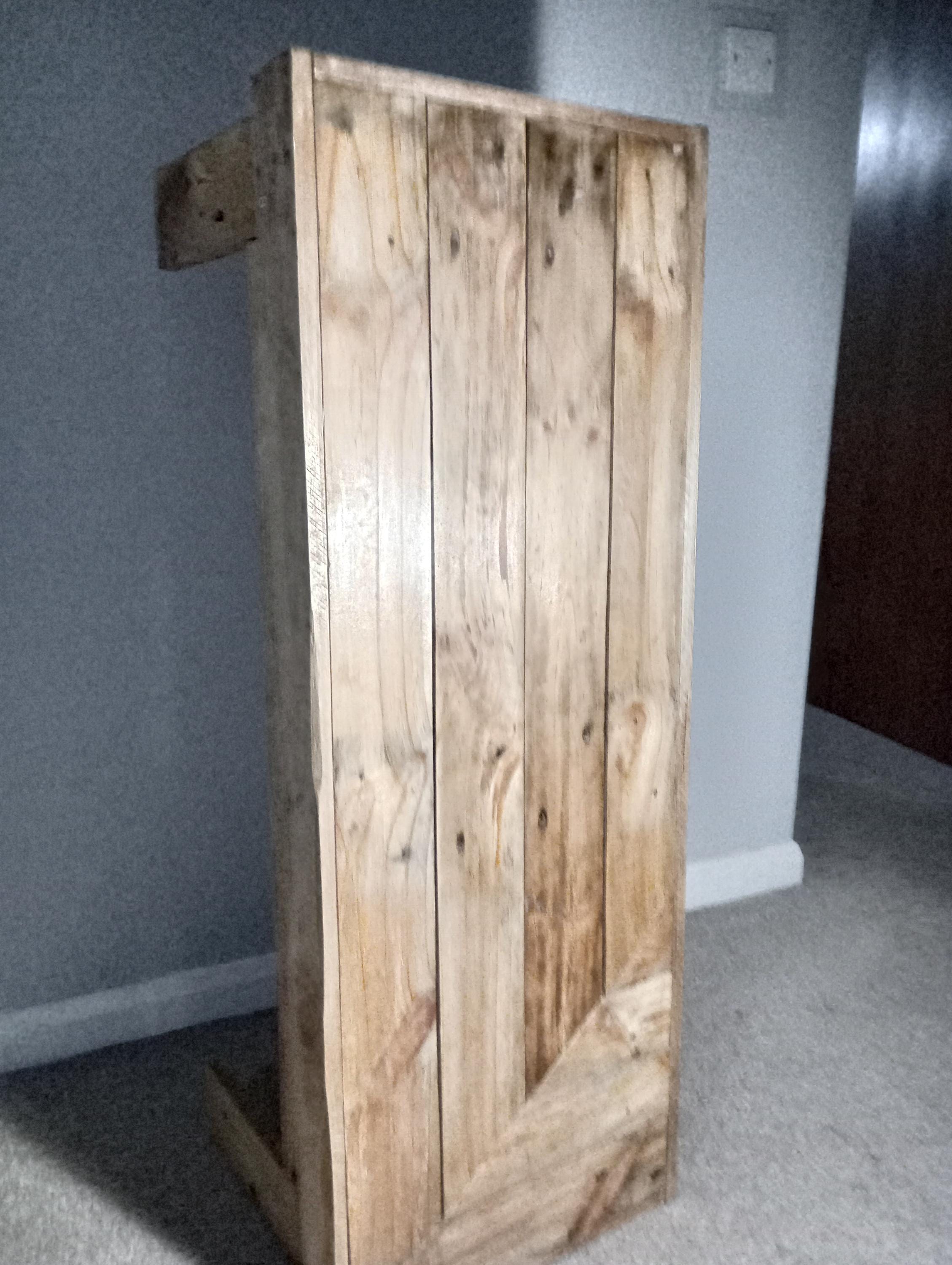 Sanded and Oiled Pallet Board Table - Etsy