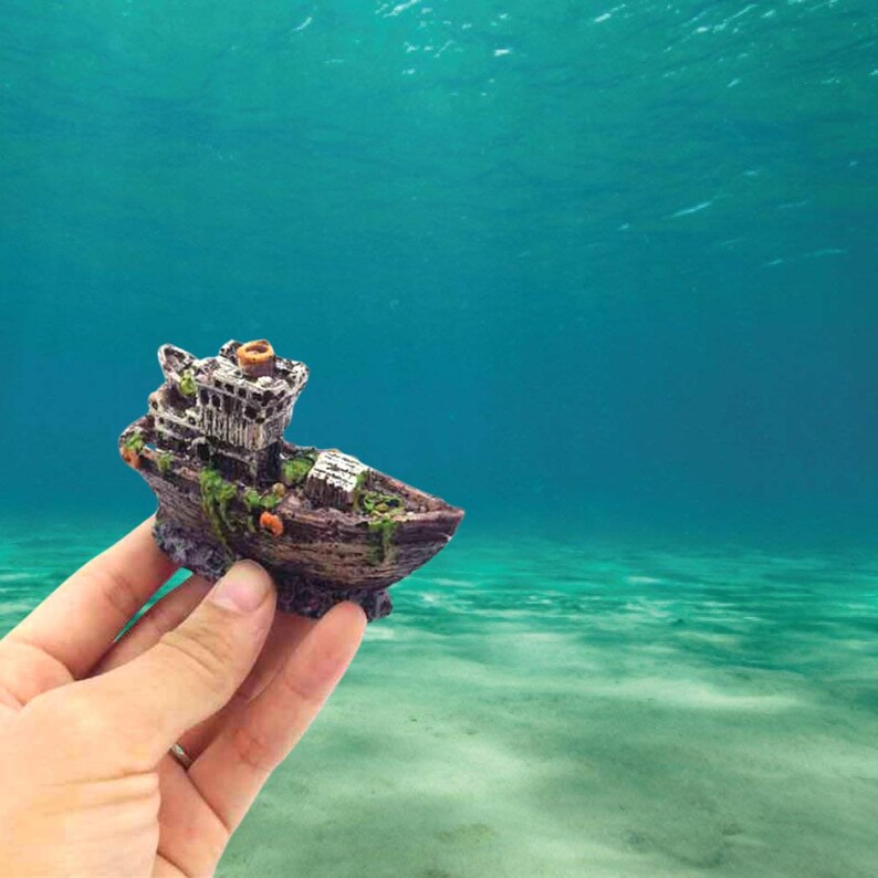 Broken Sunk Ship Wreck, Shipwreck, Warship, Fish Tank Decor, Aquarium ...