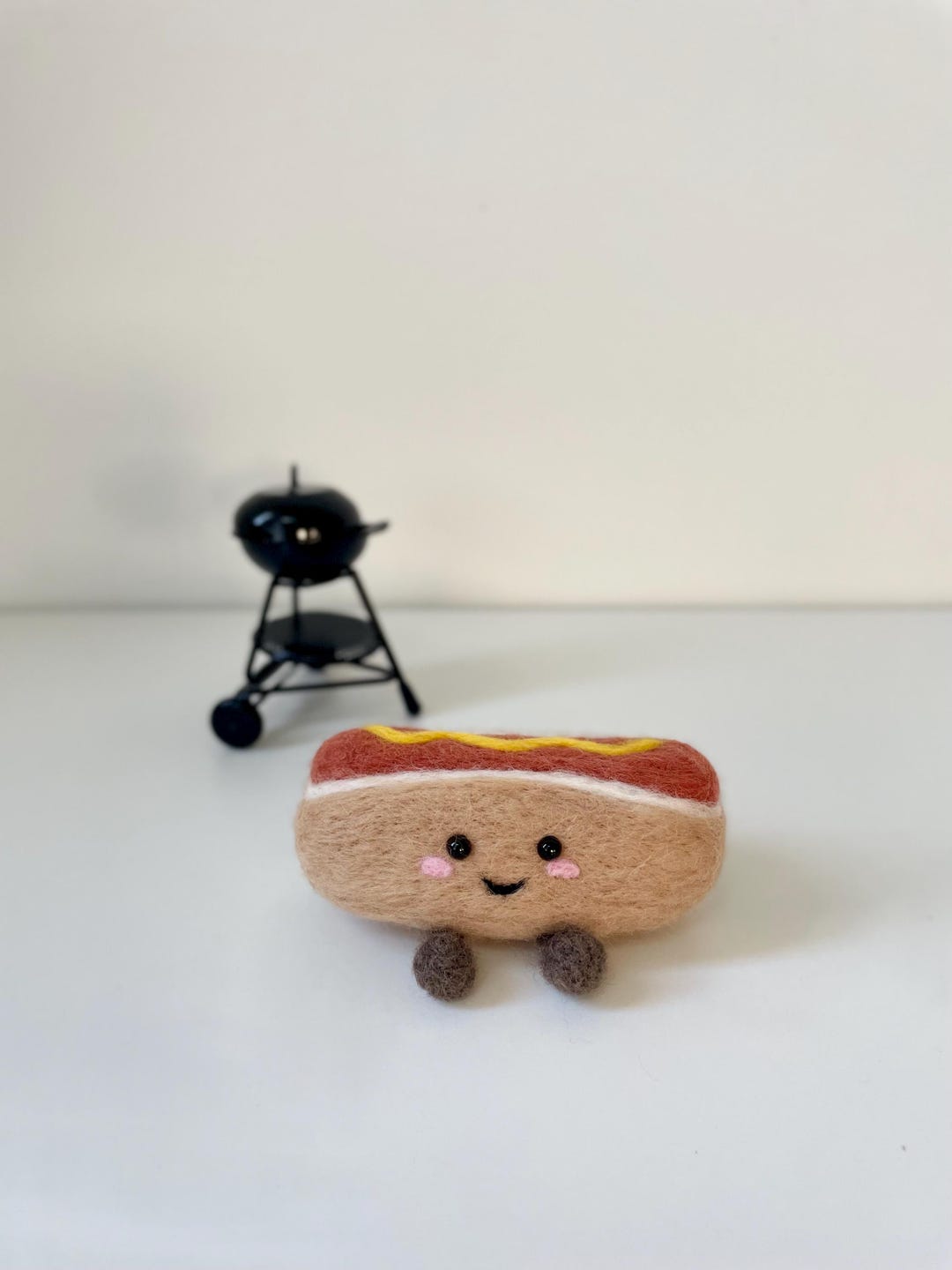 Felted Hot Dog Keychain – Handmade Kawaii Wool Plushie | Needle Felted ...