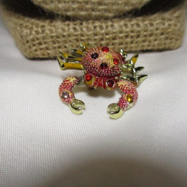 Crab Brooch - Etsy