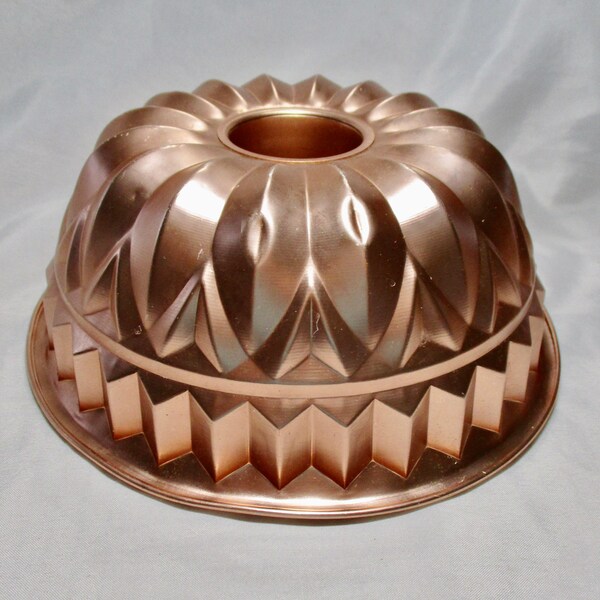 Round Jello Mold - Etsy