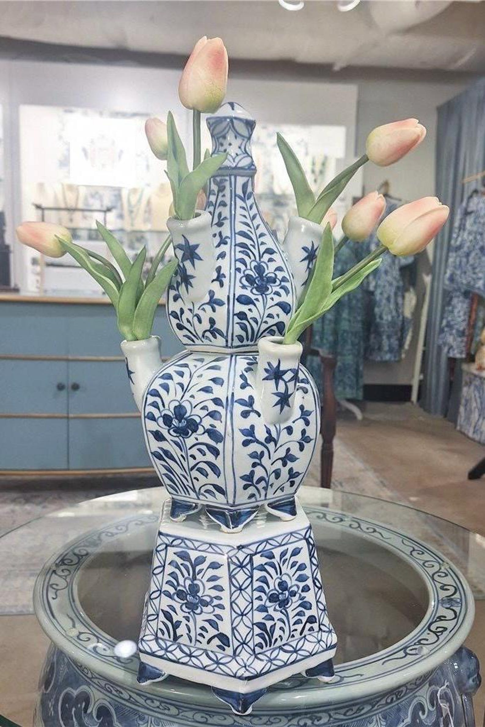 Vintage Reproduction Exquisite Porcelain Chinoiserie Tulipiere Pagoda ...