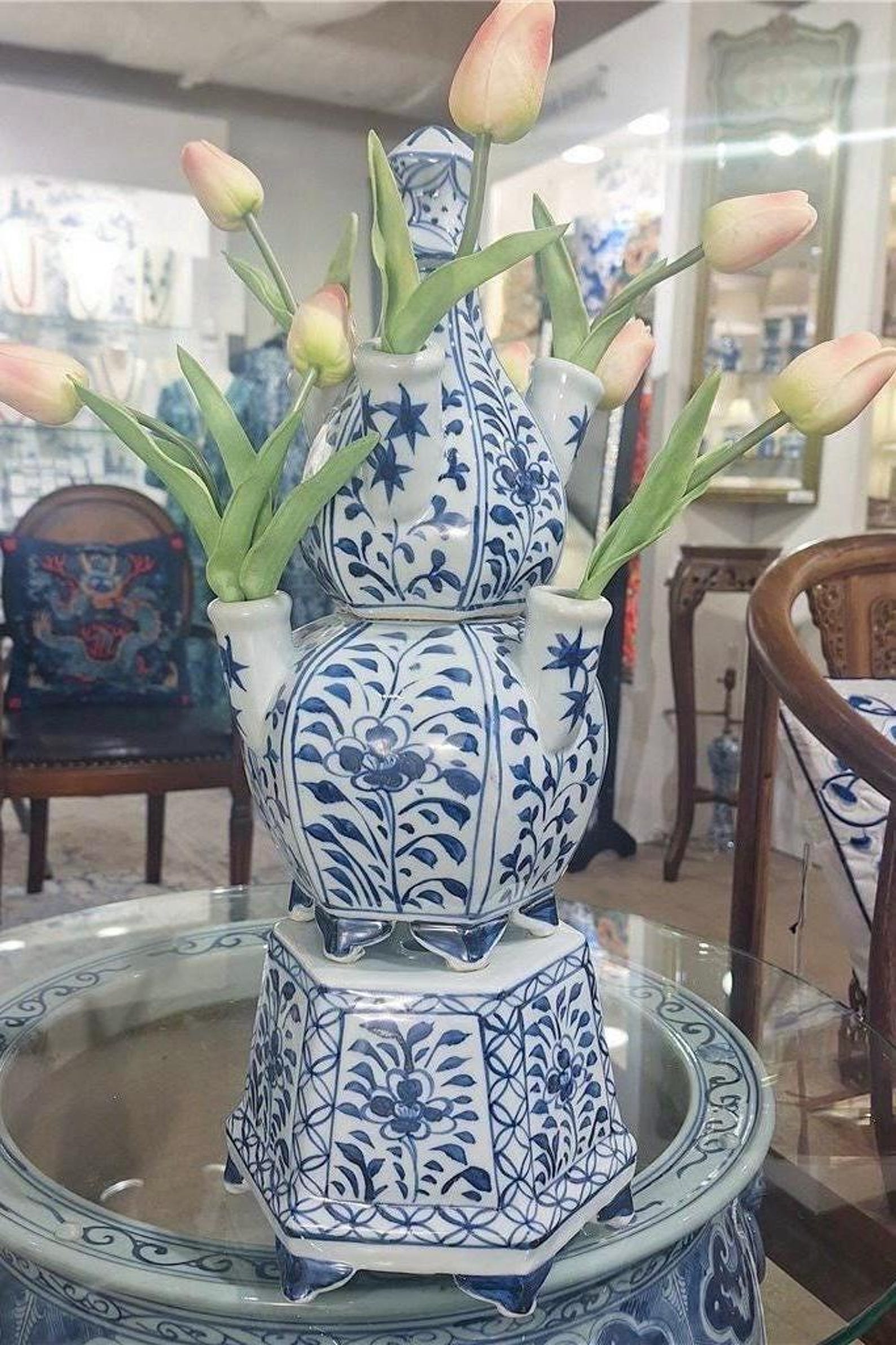 Vintage Reproduction Exquisite Porcelain Chinoiserie Tulipiere Pagoda ...