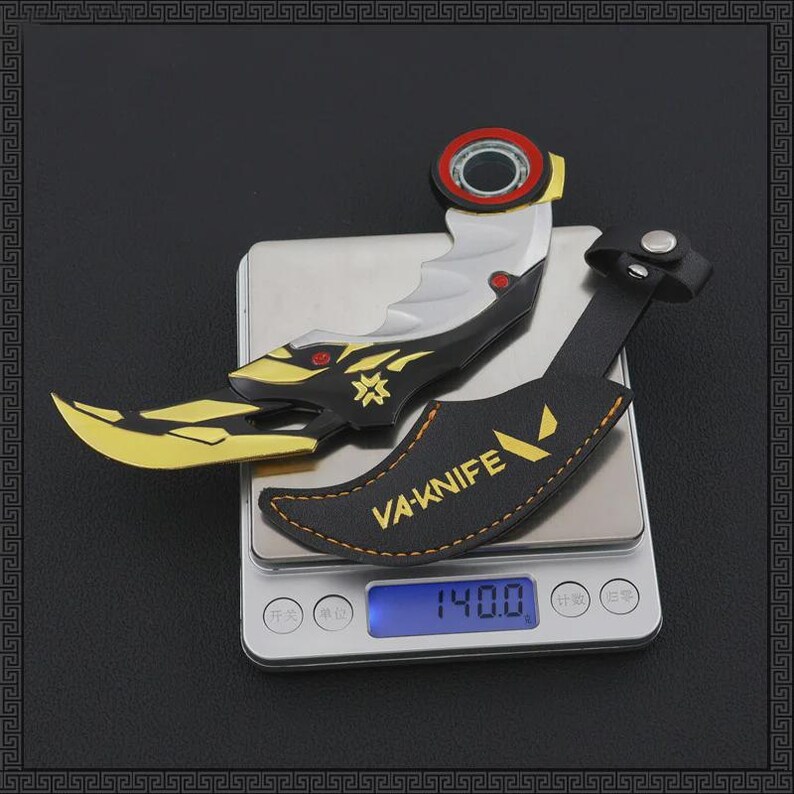 Valorant Karambit Knife – Realistic Rotatable Valorant Knife Toy ...