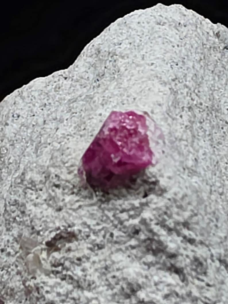 Rare Gem Bixbite Red Beryl Cluster From Utah - Etsy