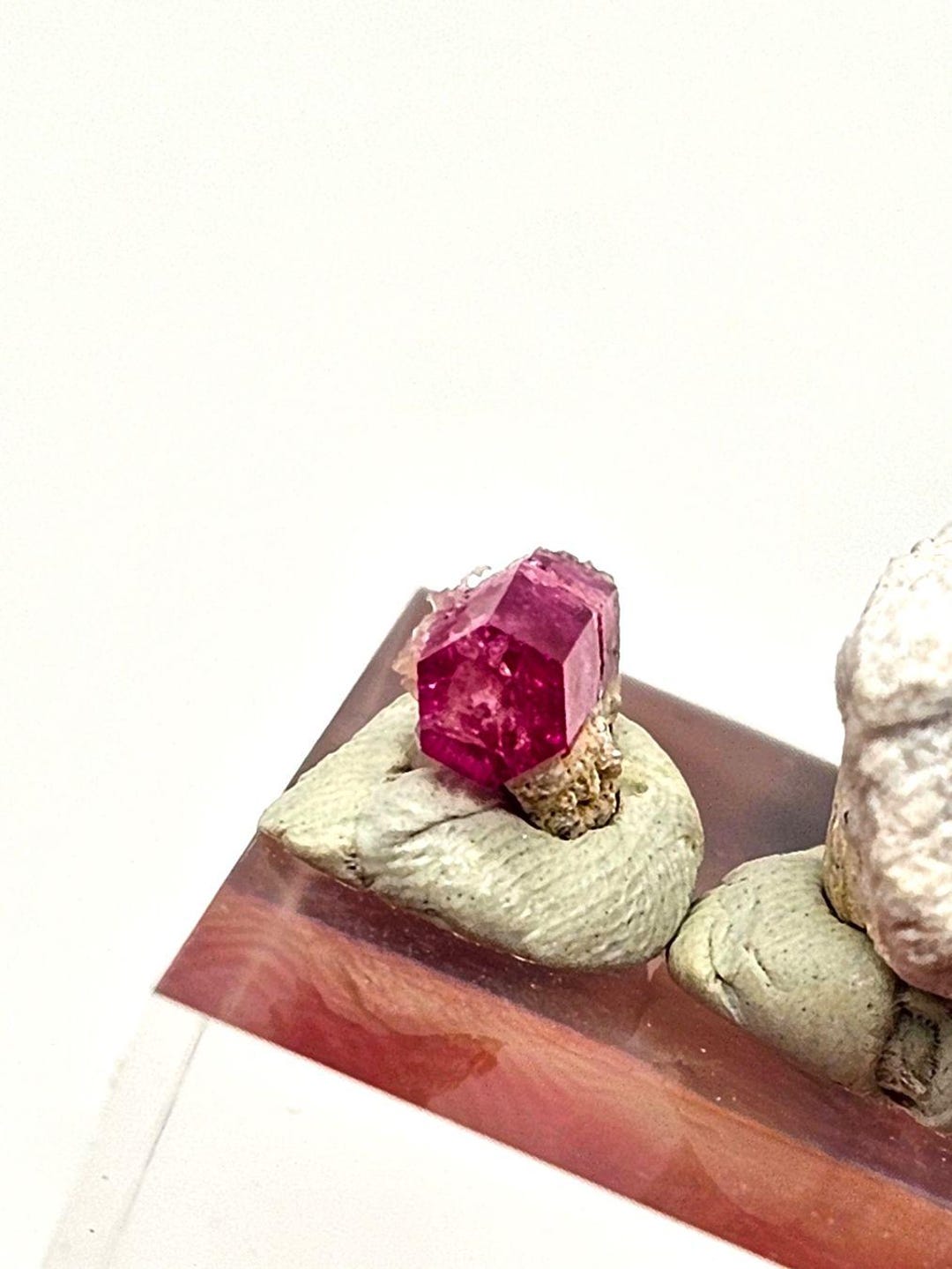 2x Rare Gem Bixbite Red Beryl Cluster From Utah USA - Etsy