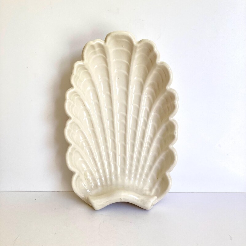 Pottery Shell Bowl - Etsy
