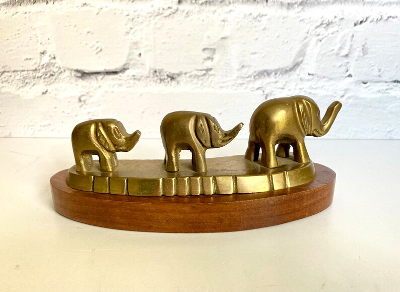 Vintage Brass Elephant Trio on Wooden Base - Etsy