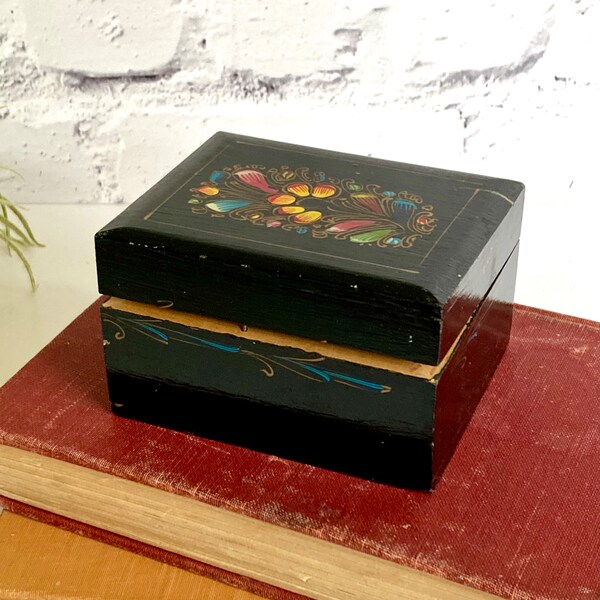 Small Wood Box - Etsy