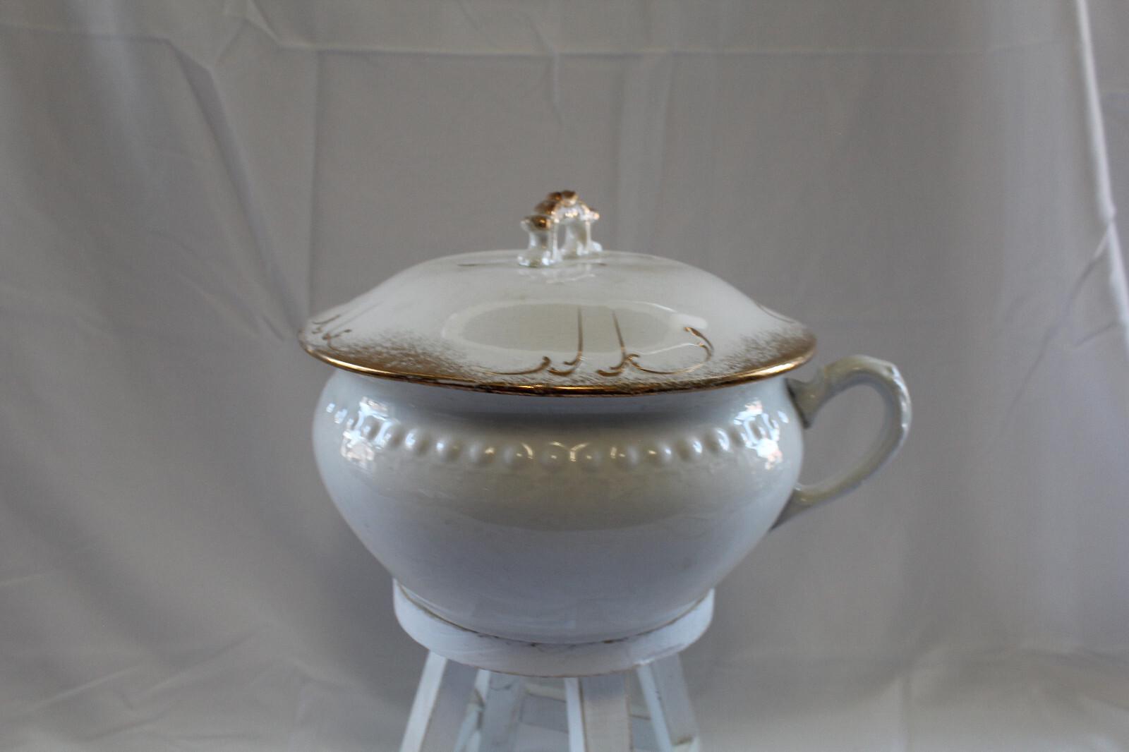 Antique Chamber Pot With Lid - Etsy
