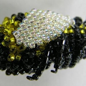 Three Dimensional Bumblebee Beaded Bead Tutorial - Etsy