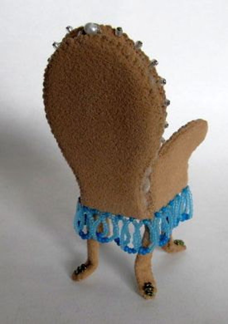 Bead Embroidered Chair Needlecase Tutorial - Etsy