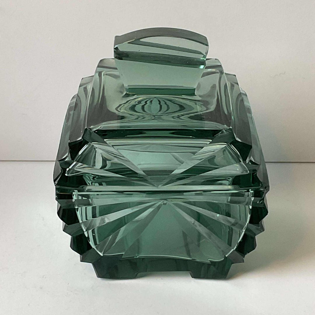 Vintage Art Deco Hand Cut Faceted Uranium Green Glass Makeup Powder Jar ...