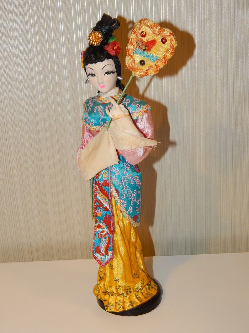 Vintage 60s Chinese Dynasty Yu Chu Broider Figurine | Etsy