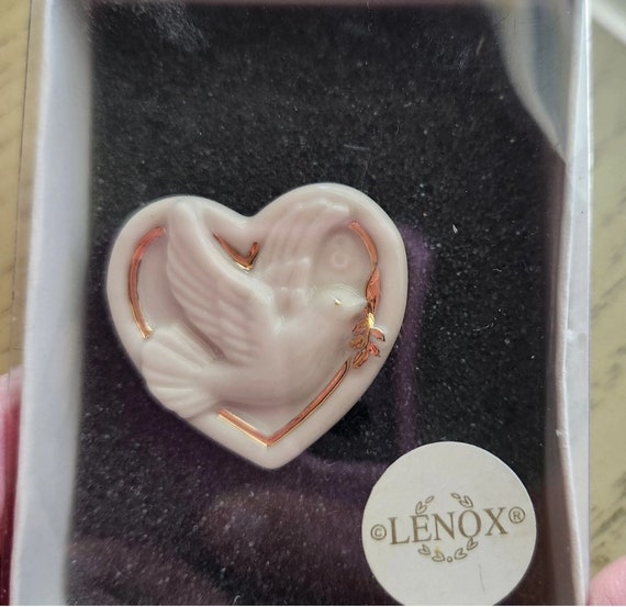 Lenox Peace Dove Brooch: Gold Trim Ceramic Pin, Holy … - Gem