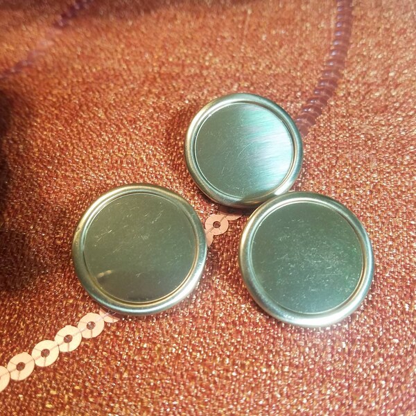 Raised Edge Button - Etsy