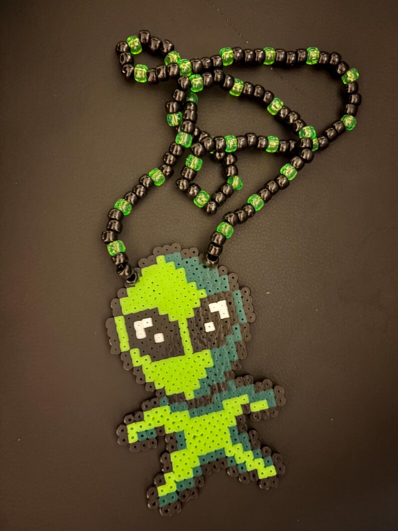 Alien Kandi Perler Necklace - Etsy
