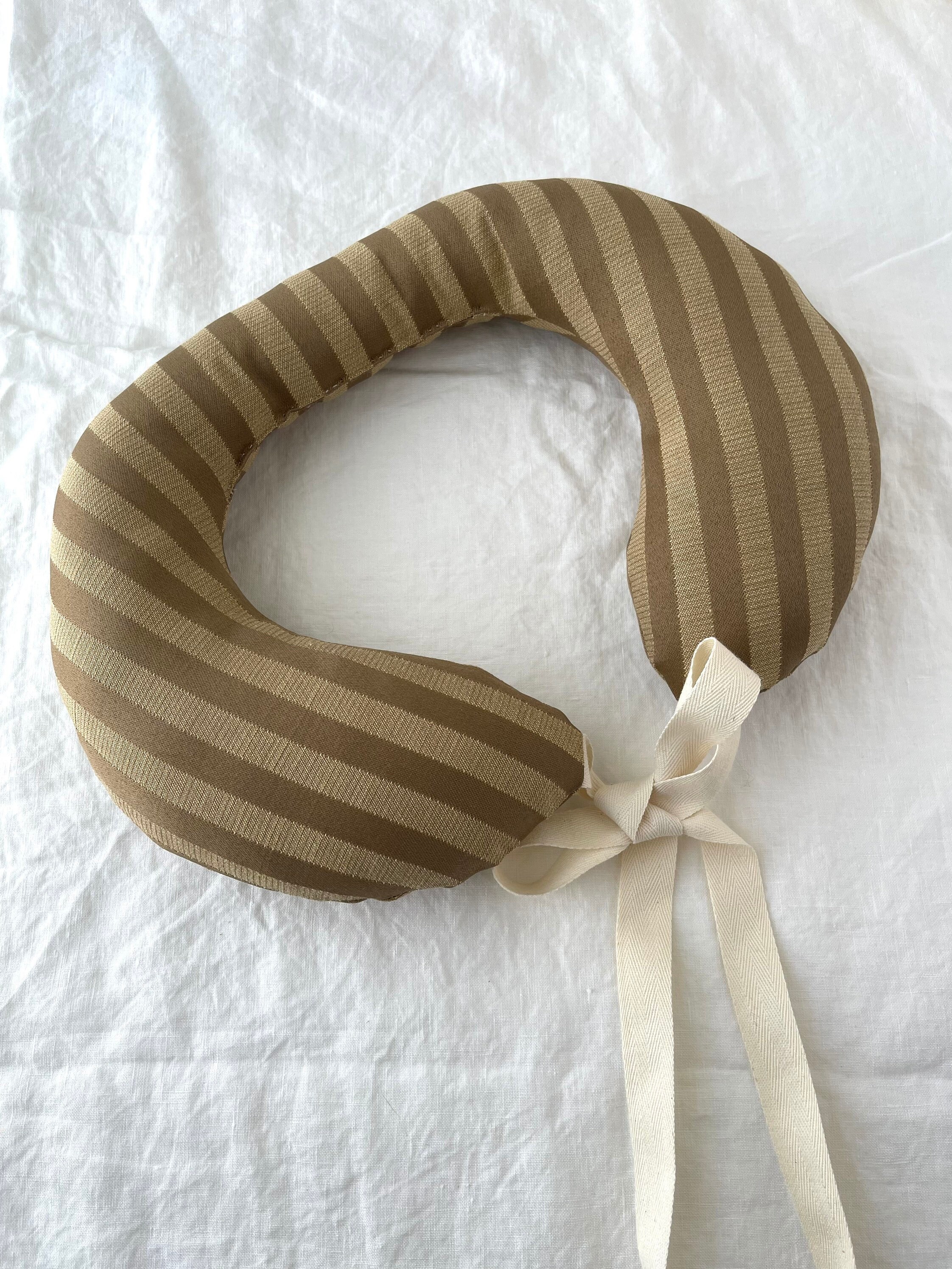 Bum Roll Padding for Gown Round Wide Hips, 16th 17th & 18th Century ...