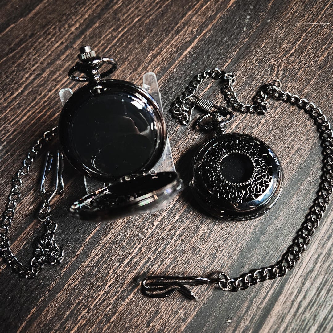 Gothic - Scrying Mirror Pocket Watch - Etsy