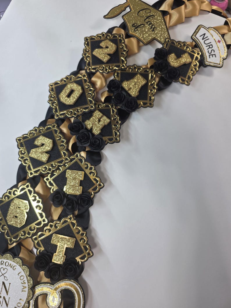 Black and Gold Nurse Graduation Lei Class of 2026 RN, LVN, BSN - Etsy