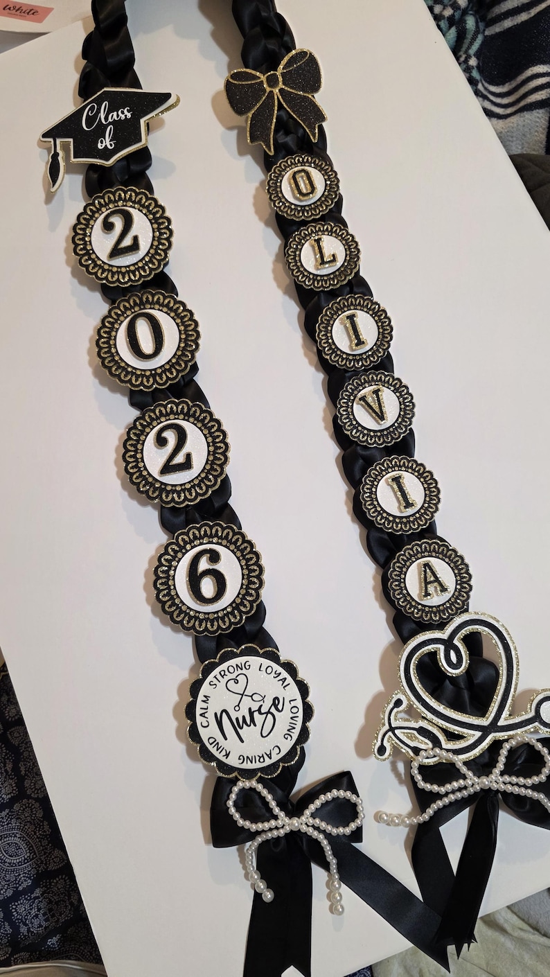 Black and Gold Nurse Graduation Lei Class of 2026. - Etsy