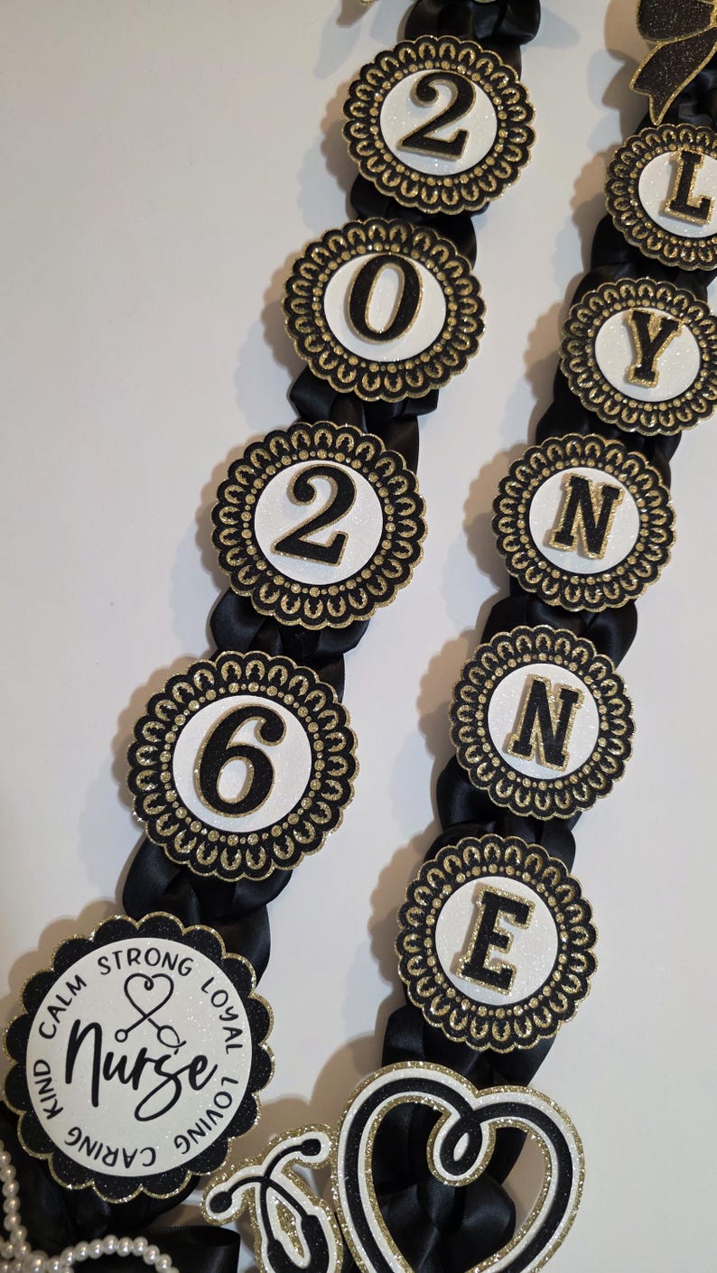 Black and Gold Nurse Graduation Lei Class of 2026. - Etsy