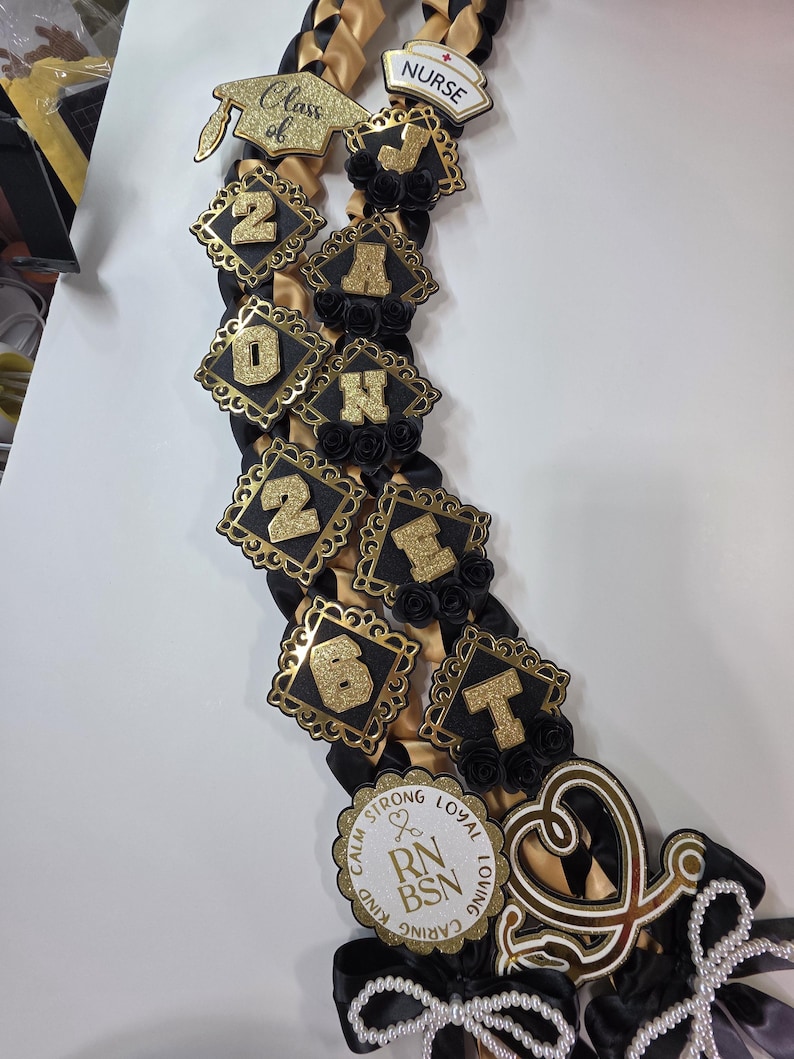 Black and Gold Nurse Graduation Lei Class of 2026 RN, LVN, BSN - Etsy