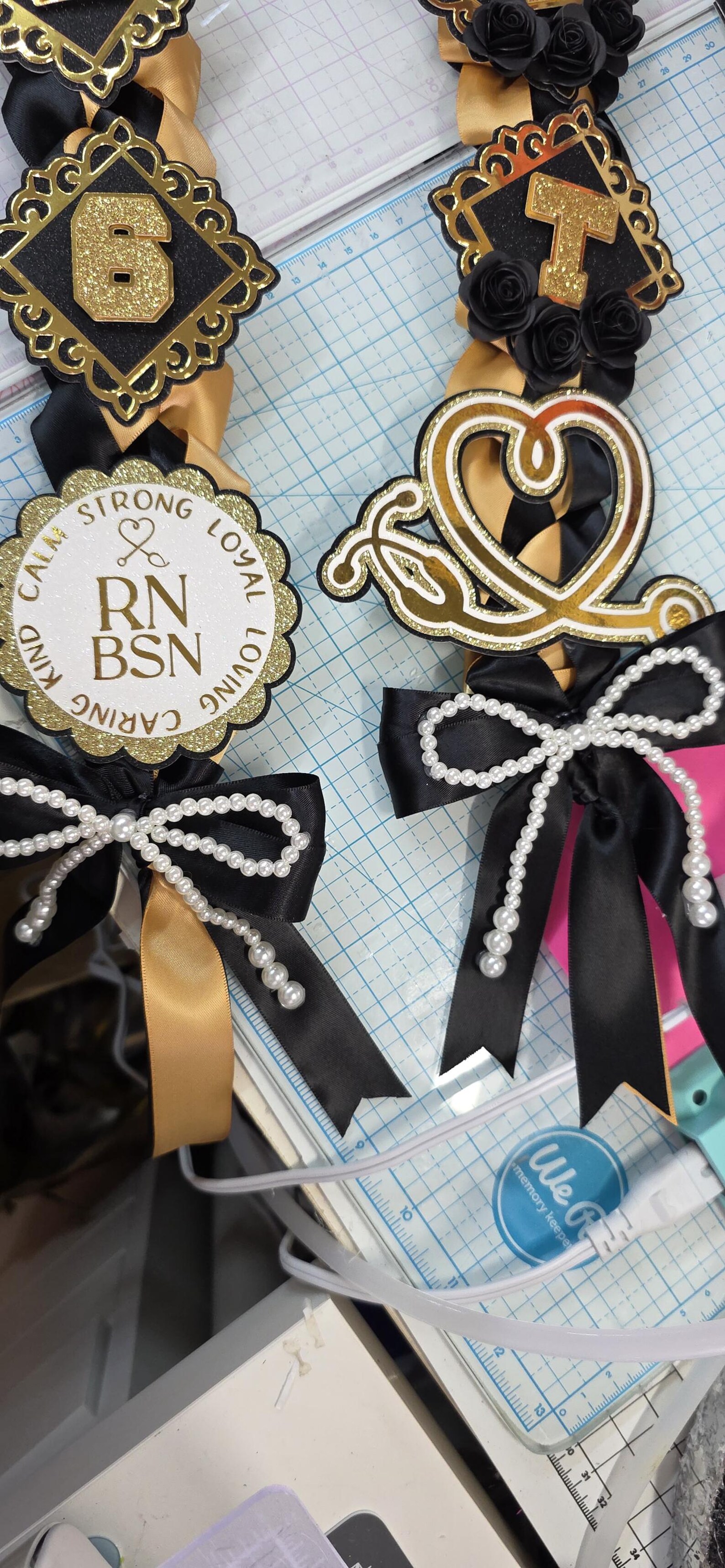 Black and Gold Nurse Graduation Lei Class of 2026 RN, LVN, BSN - Etsy