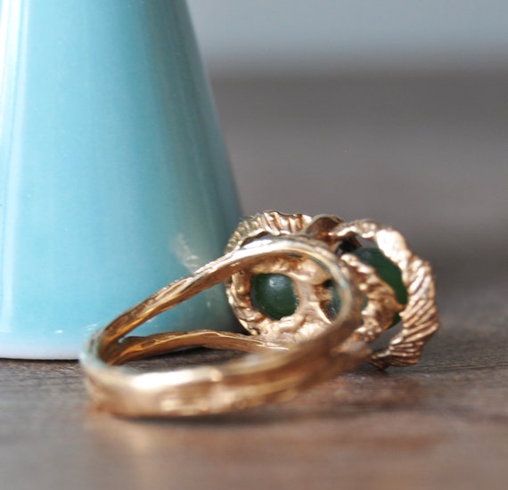 Vintage 1960s Gold & Jade Snake Eye Ring - Gem
