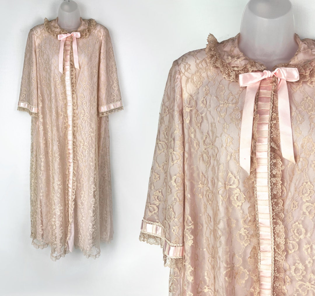 50s Vintage Pale Pink Lace Dressing Gown With Ribbons by Odette Barsa ...