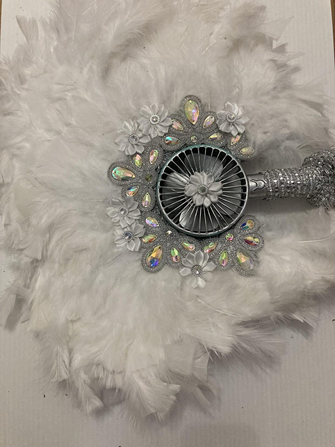 Nigerian White Electric Feather Fan | Bridal Hand Fan | Traditional ...