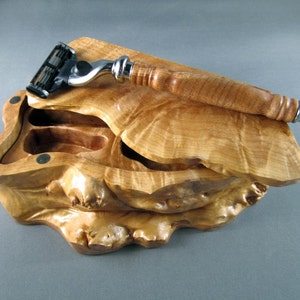 Razor Handle Mach 3 and Natural Edge Box Men's Shaving Gillette ...