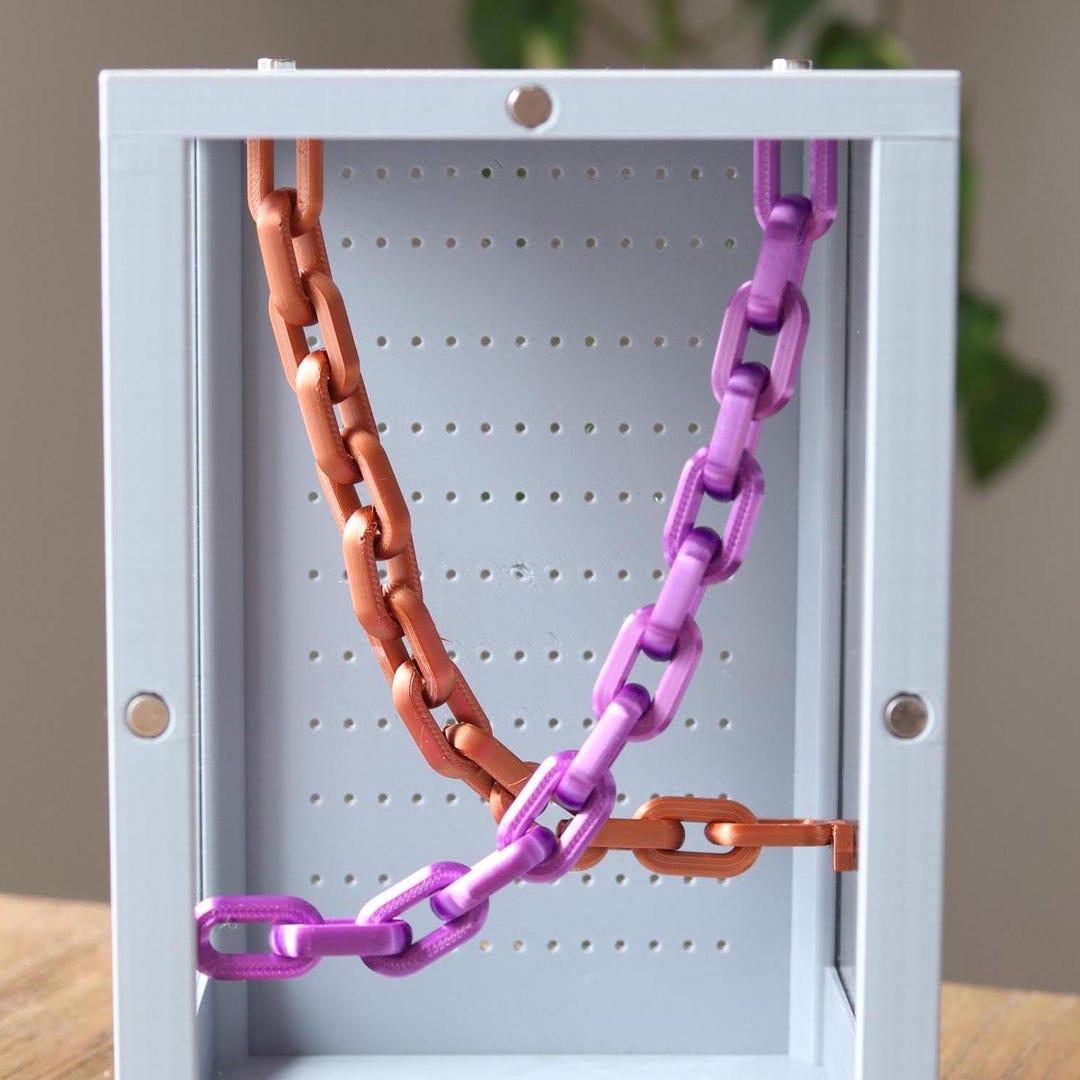 Magnetic Jumping Spider Ledge - 3D Printed Eco-friendly Plastic ...