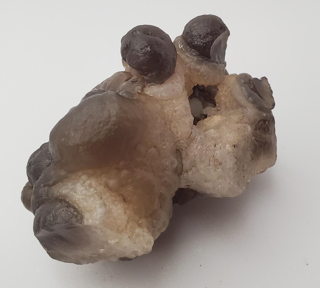 Panda Agate 177 G • 3×2×2 in • Botryoidal Chalcedony With Druzy Cavity ...