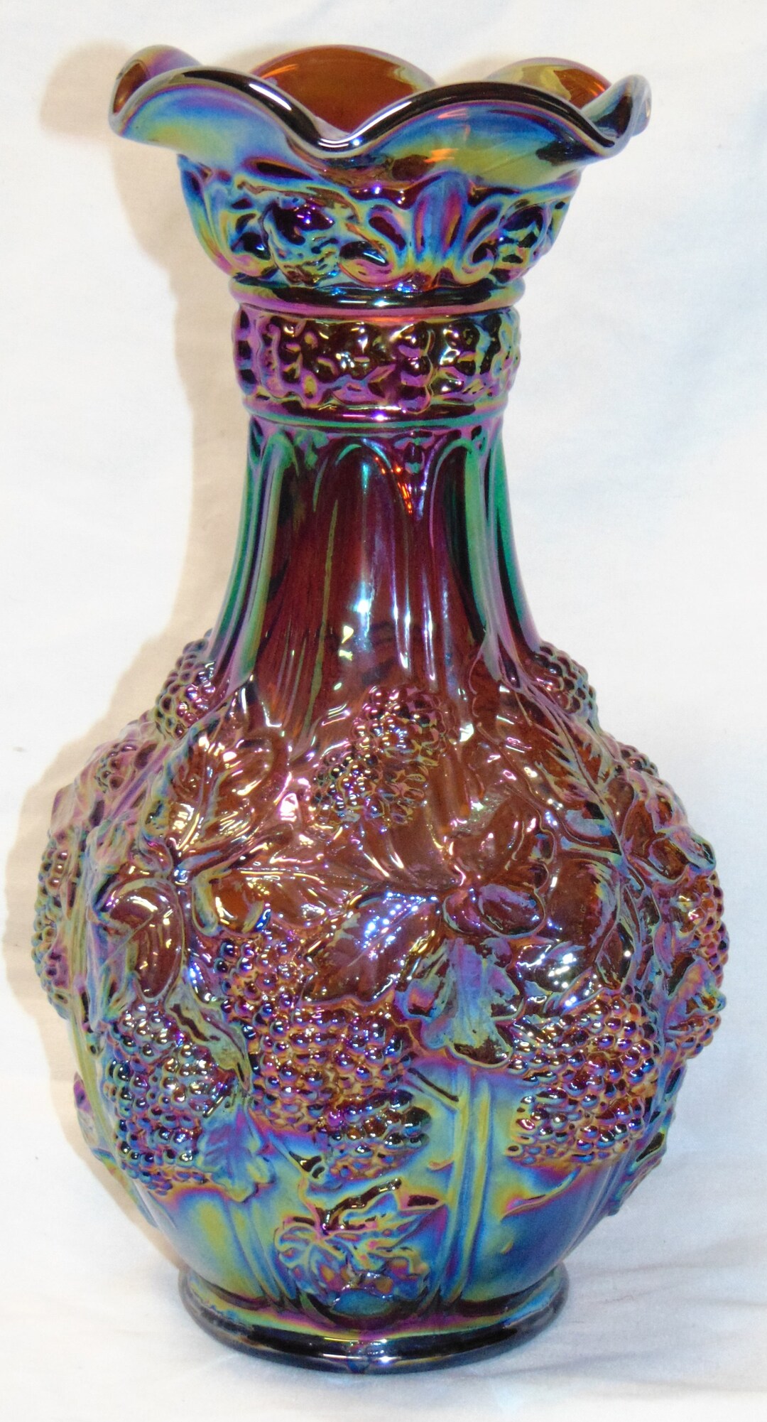 IMPERIAL IG Loganberry Vase Stunning Iridescent Amethyst Carnival Glass ...